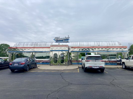 62 CLASSIC’ DINER - Updated December 2025 - 38 Photos & 46 Reviews ...