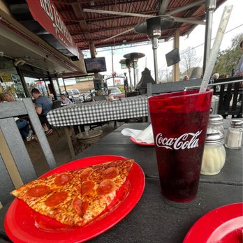 RED ZEPPELIN PIZZA - Updated December 2025 - 297 Photos & 337 Reviews ...