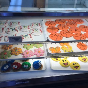 NATIONAL BAKERY & DELI - Updated January 2026 - 106 Photos & 65 Reviews ...