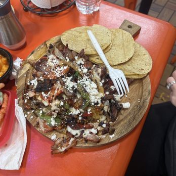 EL CHILANGO - Updated August 2024 - 71 Photos & 31 Reviews - 4536 S ...