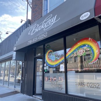 MORETTI BAKERY - Updated November 2025 - 105 Photos & 96 Reviews - 640 ...