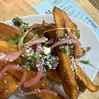 LENOX - Updated November 2024 - 116 Photos & 31 Reviews - 2510 1st Ave ...