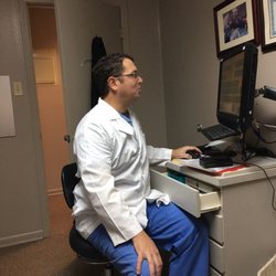 EYECARE ASSOCIATES - 29 Photos & 34 Reviews - 4324 Veterans Memorial ...