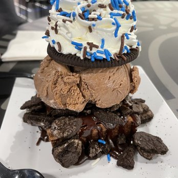 OREO CAFÉ - Updated May 2024 - 130 Photos & 37 Reviews - 1 American ...