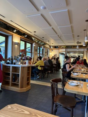 MAVEN - Updated January 2026 - 29 Photos - 112 Harbord St, Toronto ...