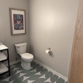 HOTEL VERDANT - Updated December 2025 - 69 Photos & 20 Reviews - 500 ...