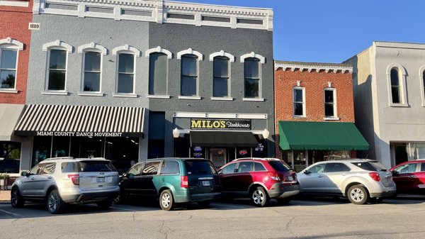 MILO’S STEAKHOUSE - 20 Photos - 16 W Peoria St, Paola, Kansas - Burgers ...