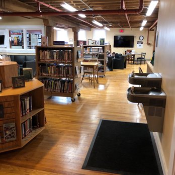 FAYETTEVILLE FREE LIBRARY - Updated October 2025 - 25 Photos & 16 ...