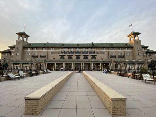 TREVI 5 - Updated March 2025 - 191 Photos & 114 Reviews - 100 Hotel Rd ...