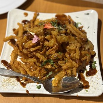 RAJ SAFFRON HOUSE - Updated June 2025 - 99 Photos & 40 Reviews - 124 ...