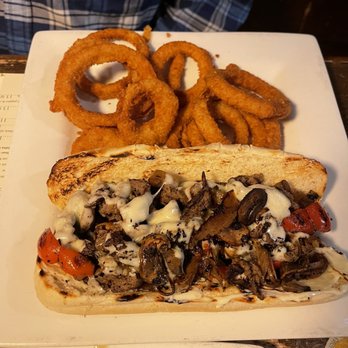 CROSSROADS BAR & GRILLE - Updated October 2025 - 150 Photos & 102 ...