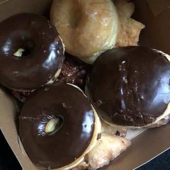 DONUT PLUS - Updated January 2026 - 32 Photos & 57 Reviews - 8242 Tampa ...