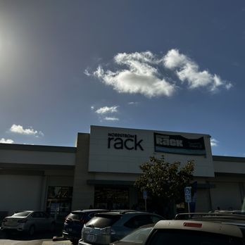 NORDSTROM RACK CLAIREMONT TOWN SQUARE - Updated January 2026 - 76 ...