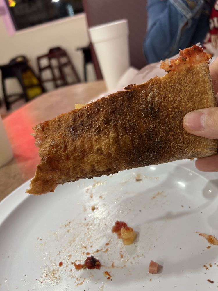 DUNDEE DOWNTOWN PIZZA - Updated January 2026 - 16 Photos & 42 Reviews ...