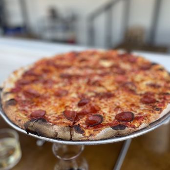 CORNER PIZZA - 109 Photos & 183 Reviews - 1246 N Coast Hwy 101 ...