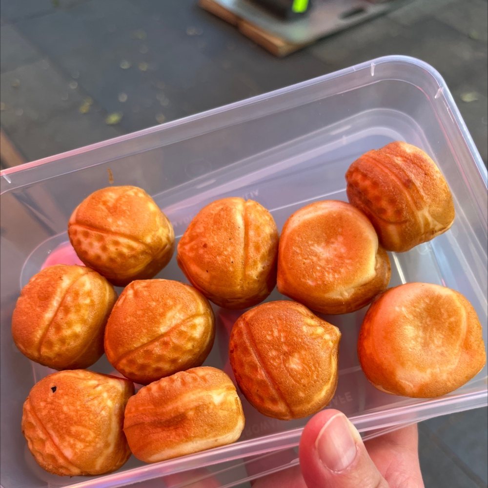 EMPEROR’S PUFF - 25 Photos - Dixon St, Haymarket New South Wales ...