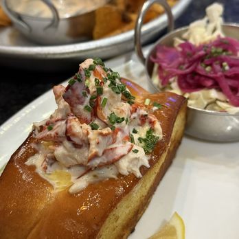 SLAPFISH - Updated January 2026 - 276 Photos & 152 Reviews - 11547 Yard ...