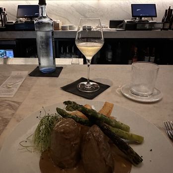 LALA - Updated October 2024 - 36 Photos & 16 Reviews - 1000 The Mall Of ...