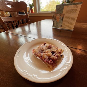 HILLSIDE COFFEE HOUSE - Updated December 2025 - 89 Photos & 30 Reviews ...