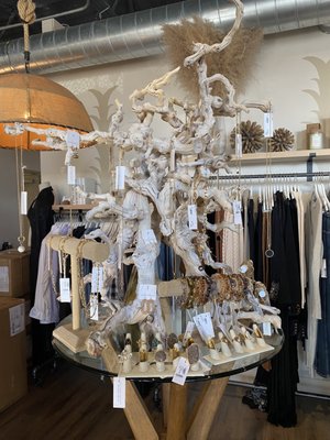 THREAD - Updated November 2025 - 53 Photos & 18 Reviews - 1110 Chambers ...