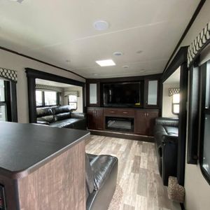CAMPING WORLD RV SALES - Updated November 2025 - 103 Photos & 278 ...