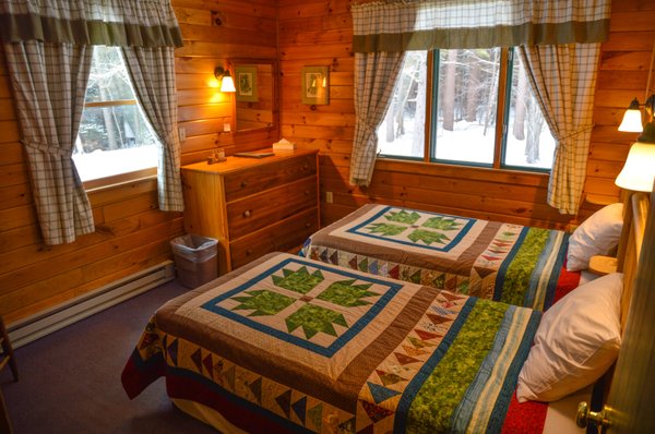 ADIRONDACK LOJ AT HEART LAKE - Updated October 2025 - 31 Photos & 10 ...