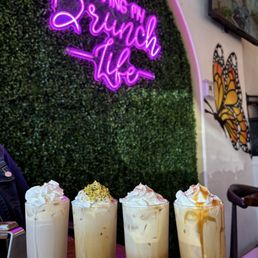 MADRES BRUNCH - Updated October 2025 - 2472 Photos & 901 Reviews - 8015 ...