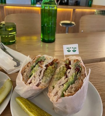 MIDDLE CHILD CLUBHOUSE - 323 Photos & 132 Reviews - 1232 N Front St ...