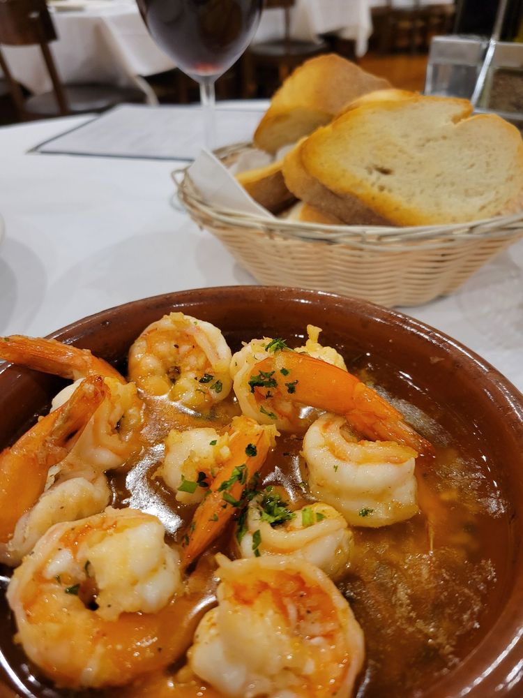 CIRCULO ESPANOL - Updated October 2024 - 114 Photos & 47 Reviews - 41 ...