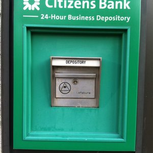 NEEDHAM BANK - Updated July 2025 - 24 Reviews - 1063 Great Plain Ave ...