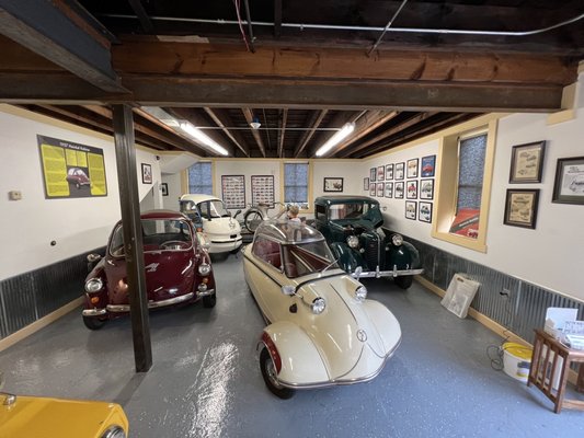 MIDWEST MICRO-CAR MUSEUM - Updated October 2025 - 10 Photos - 103 ...