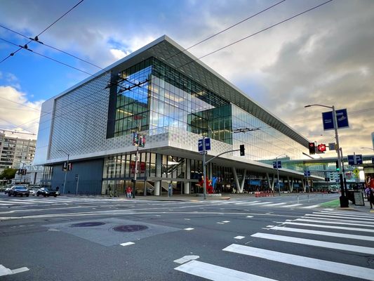 MOSCONE CENTER - Updated August 2024 - 1627 Photos & 267 Reviews - 747 ...