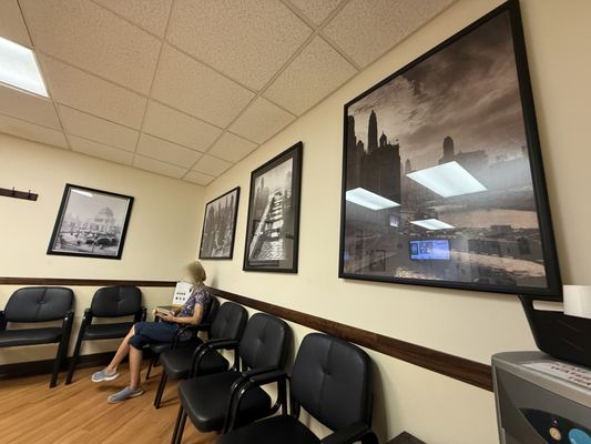 RESURRECTION MEDICAL CENTER - Updated December 2025 - 10 Photos & 14 ...