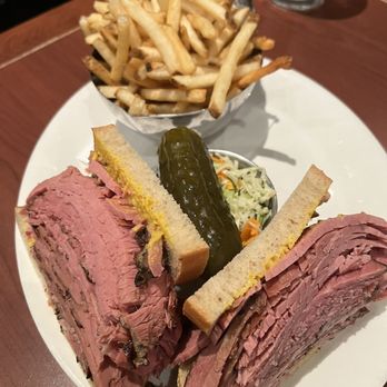 REUBEN’S DELI & STEAKHOUSE - Updated July 2024 - 1179 Photos & 687 ...