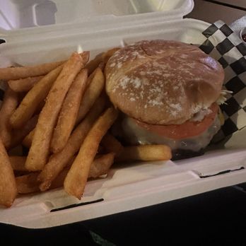 ALOHA SMASH BURGER - WAIKIKI - Updated August 2025 - 100 Photos & 101 ...