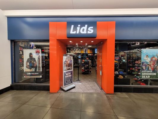 LIDS - Updated January 2026 - 15 Reviews - 6801 Hollywood Blvd, Los ...