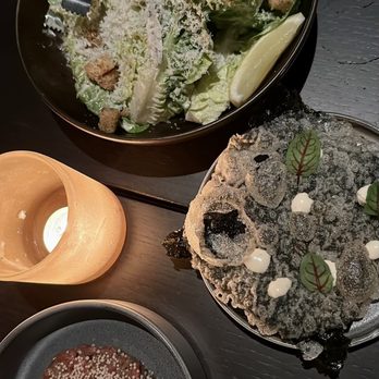 AERA - Updated June 2024 - 77 Photos & 21 Reviews - 8 Spadina Avenue ...