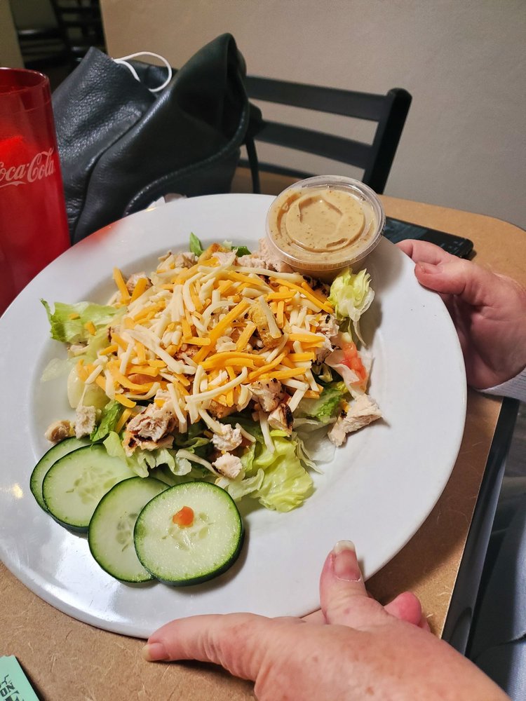 RUSTY’S FAMILY RESTAURANT & SPORTS GRILLE - Updated December 2025 - 142 ...