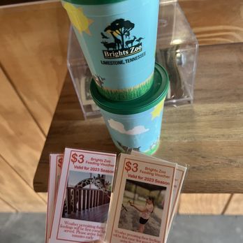 BRIGHT’S ZOO - Updated April 2025 - 68 Photos & 35 Reviews - 3425 Hwy ...