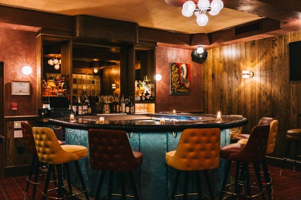 SIR HENRY’S - Updated July 2025 - 218 Photos & 115 Reviews - 795 8th ...