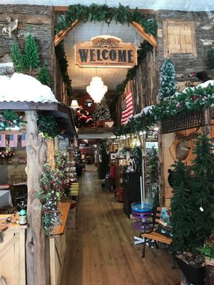PEDDLER’S JUNCTION FLEA MARKET & DECOR - Candy Stores - Crane, MO ...