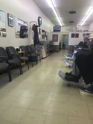 QUAIL PLAZA BARBER SHOP - Updated January 2026 - 16 Reviews - 10940 N ...