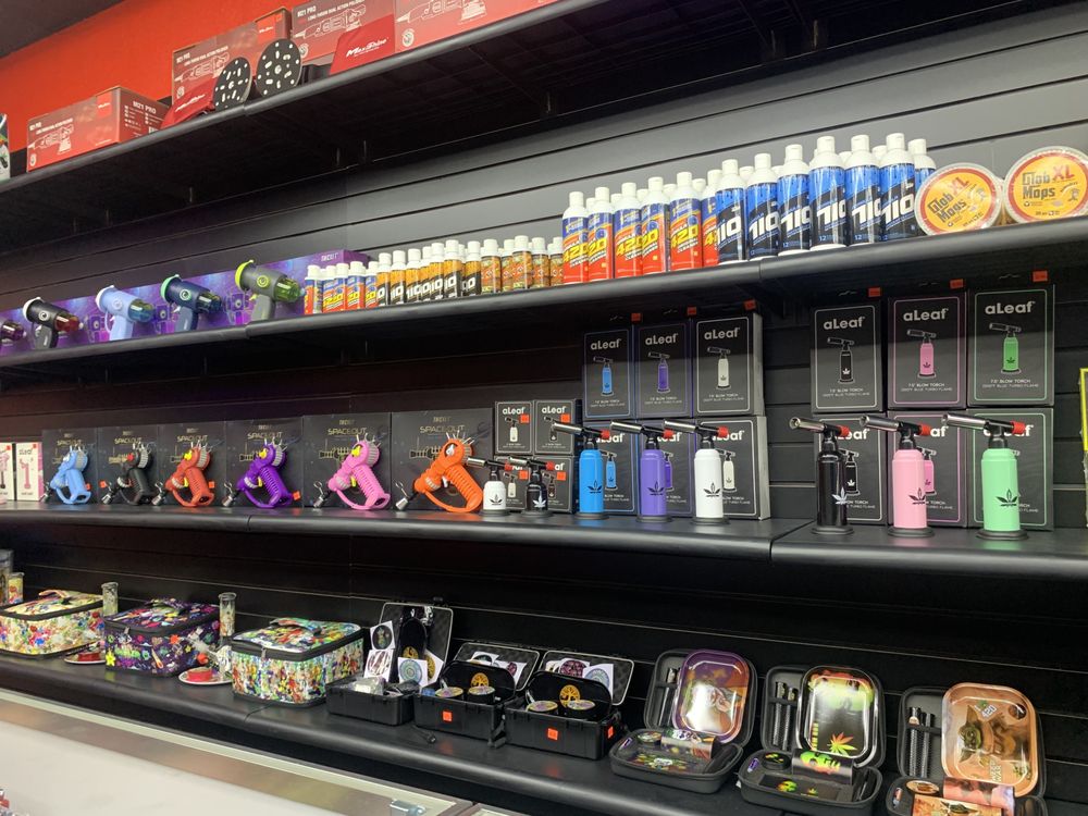 EXOTIC SMOKE SHOP - Updated August 2025 - 18 Photos - 6221 Mack Rd ...