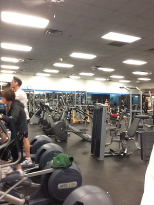 REUTER FAMILY YMCA - Updated October 2025 - 19 Reviews - 3 Town Square ...