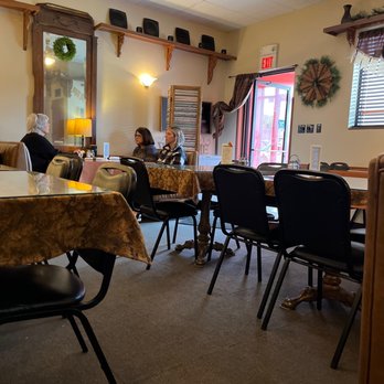 WILD CARROT - Updated November 2025 - 98 Photos & 41 Reviews - 215 East ...