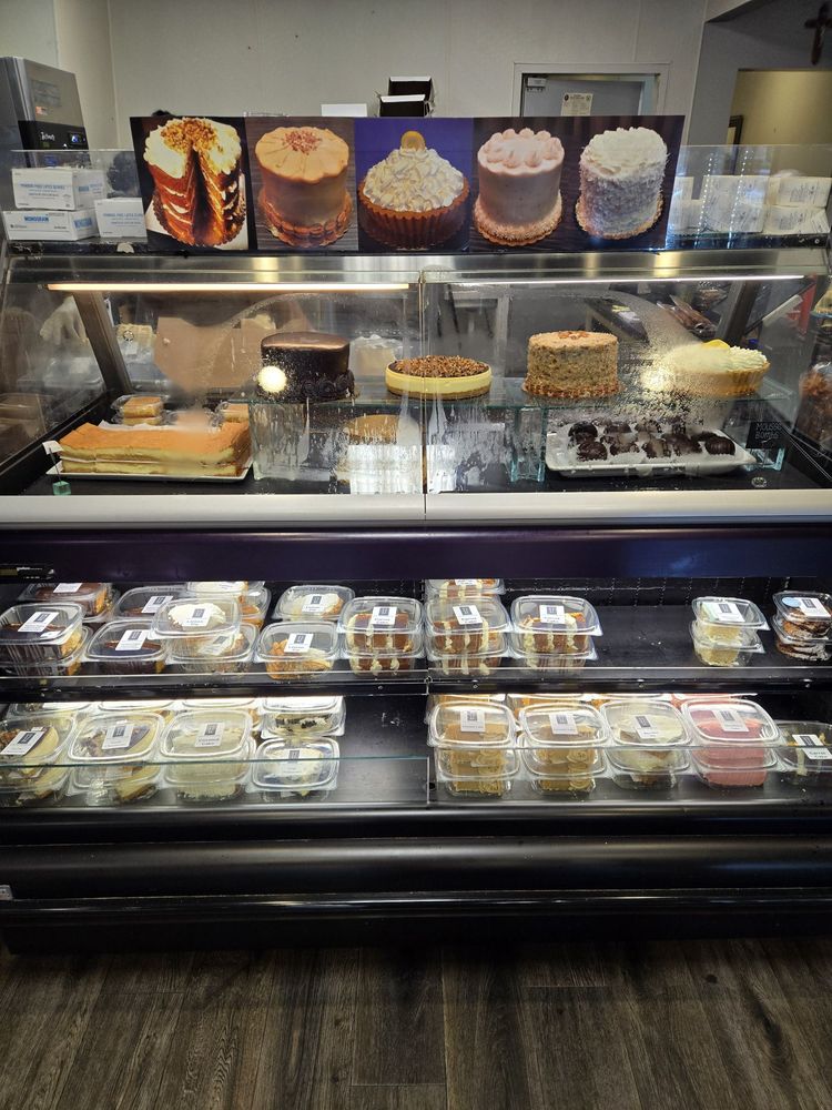 IZ CAFE ORIGINAL - Updated December 2025 - 34 Photos & 23 Reviews ...