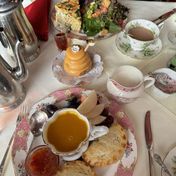 QUEEN MARY TEA ROOM - Updated April 2025 - 818 Photos & 454 Reviews ...