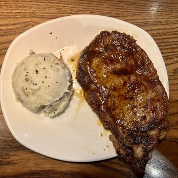 OUTBACK STEAKHOUSE - Updated October 2025 - 172 Photos & 203 Reviews ...