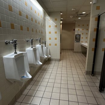 AMC CLASSIC FORNEY 12 - Updated December 2025 - 19 Photos & 61 Reviews ...