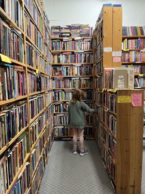 HENDERSON BOOKS - Updated December 2025 - 21 Photos & 80 Reviews - 116 ...